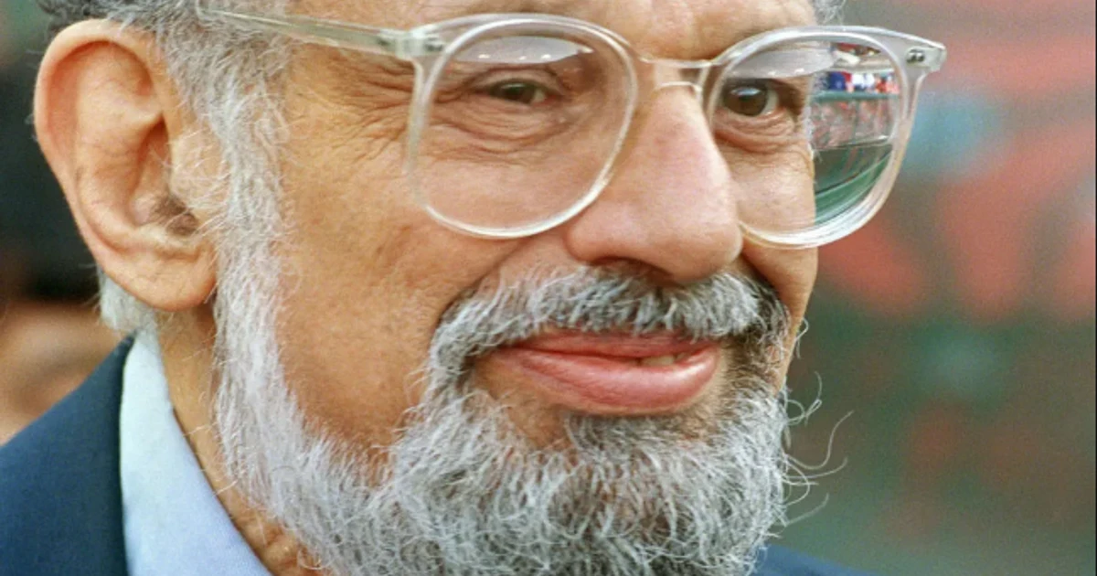 Allen Ginsberg - A Literary Icon And Voice Of The Beat Generation